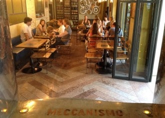 Where to drink and go out in Trastevere: bars, winebars and clubs