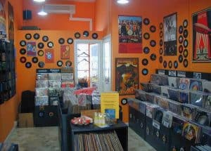 The definitive guide to Rome's best record and vinyl shops - Romeing