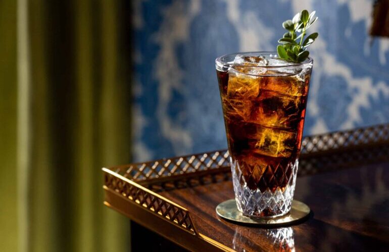 Hotel De La Ville: a gem atop the Spanish Steps - Romeing