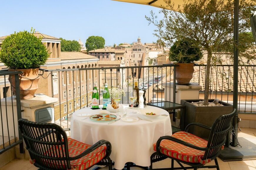 47 Circus Roof Garden - Romeing